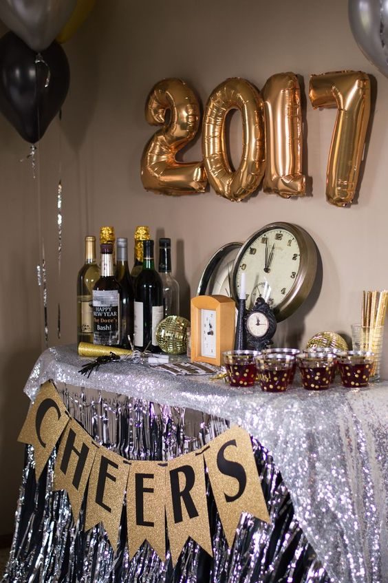 19+ best new years activities at home that are memorable - From Lemons ...